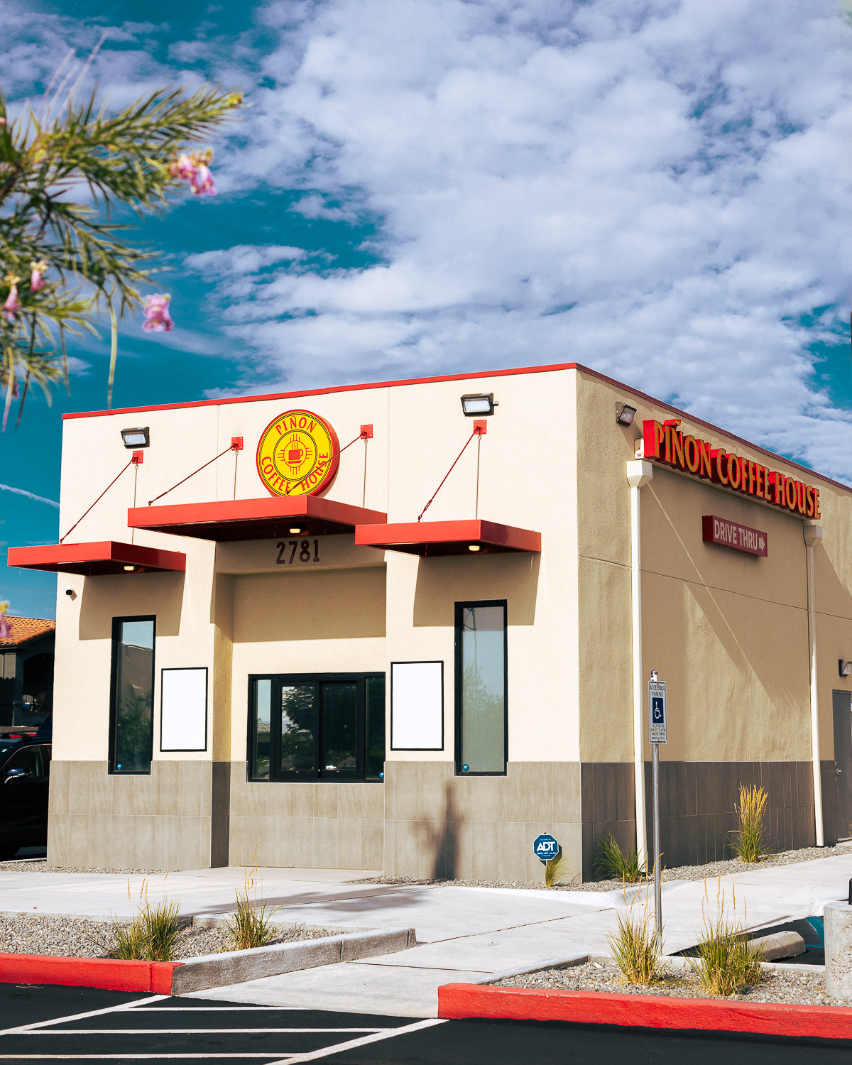 Piñon Coffee House 57th St – New Mexico Piñon Coffee